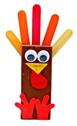 Thanksgiving Day Wooden Turkey Craft DIY - Pickle Planet Moncton