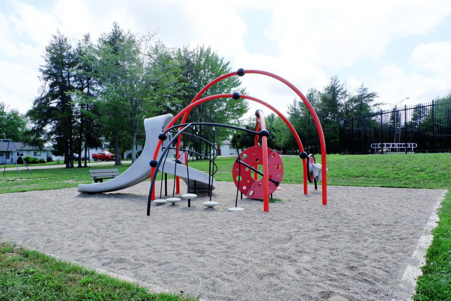 Riverview’s Lions Community Park & Outdoor Pool